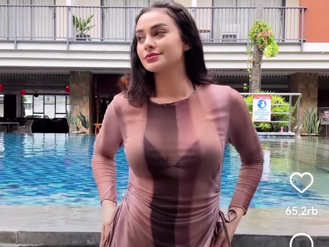 Nora Alexandra Promosi Bikini, Bikin Para Pria Tarik Jakun - Inikepri.com